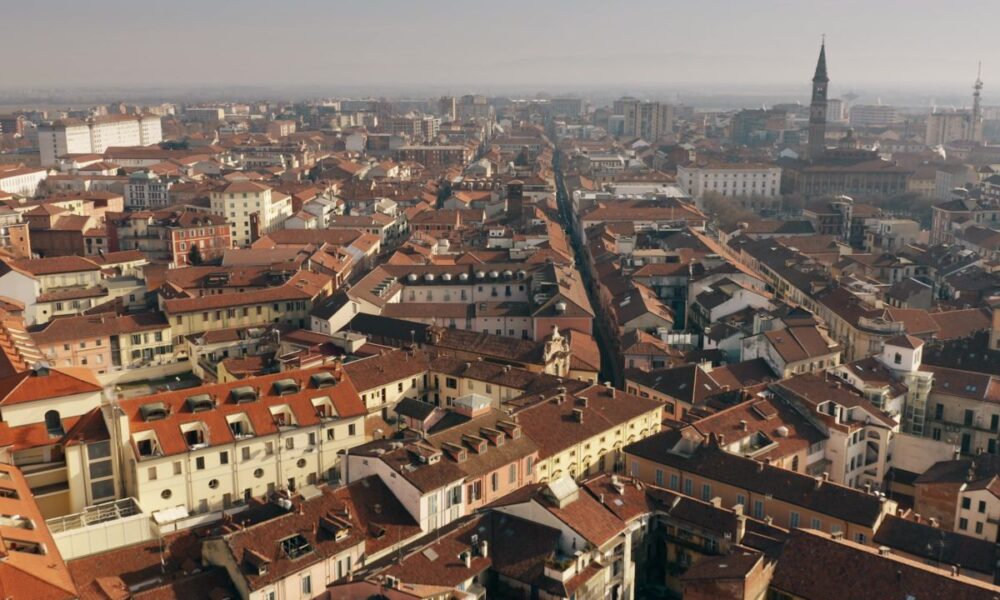 Alessandria: Un tuffo nella storia, nelle tradizioni e nell'arte del ...