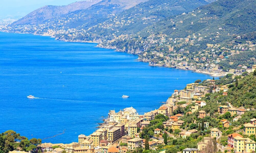 Le 10 spiagge della costa ligure che ti lasceranno senza fiato, le ...